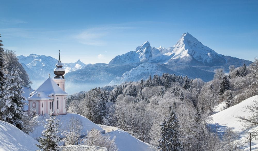 Bavarian Winter Fantasy: Captivating Experiences in Berchtesgaden