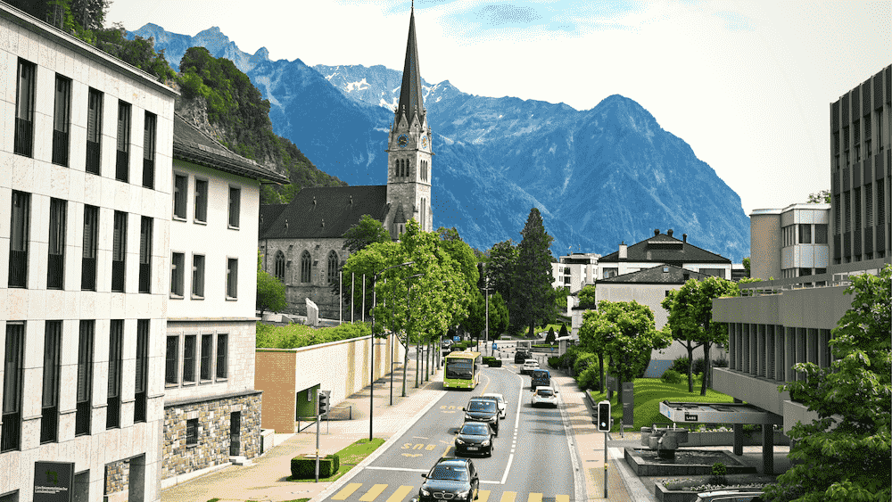 Capturing Winter’s Majesty: Unveiling the Charm of Vaduz