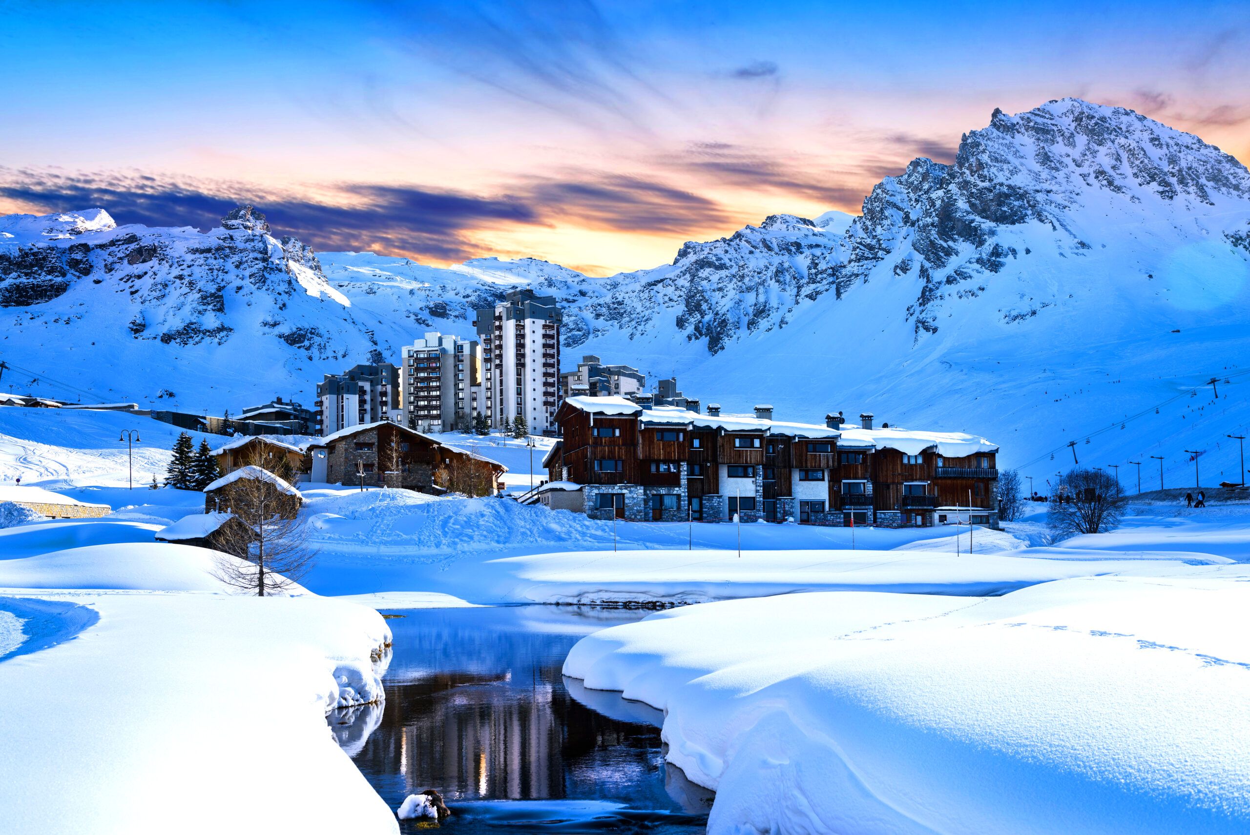 French Alps Skiing Luxurious Resorts a Short Transfer from Lyon and ...
