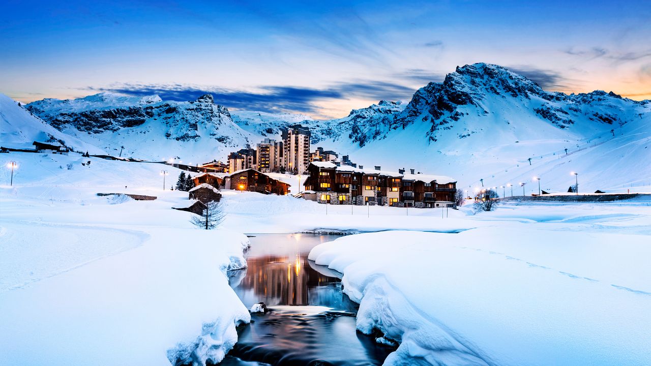 Best French Alps Resorts for Spring Skiing: Enjoy the Sun and Snow